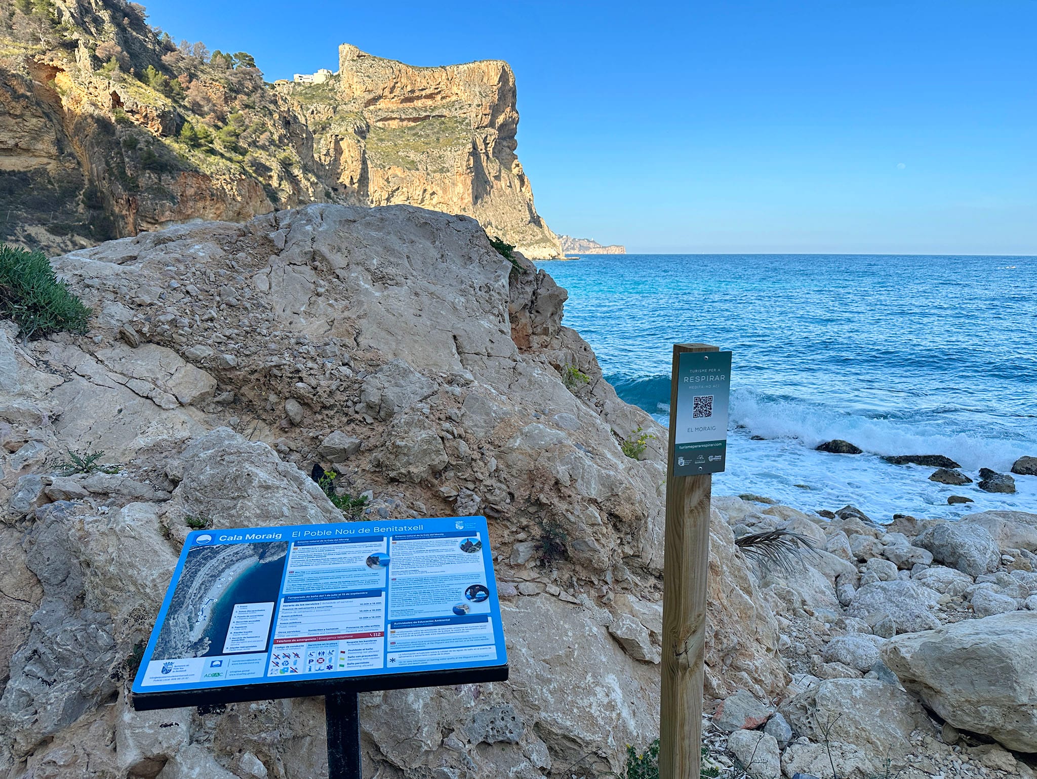 Cala del Moraig de Benitatxell: ubicación, servicios y dónde aparcar